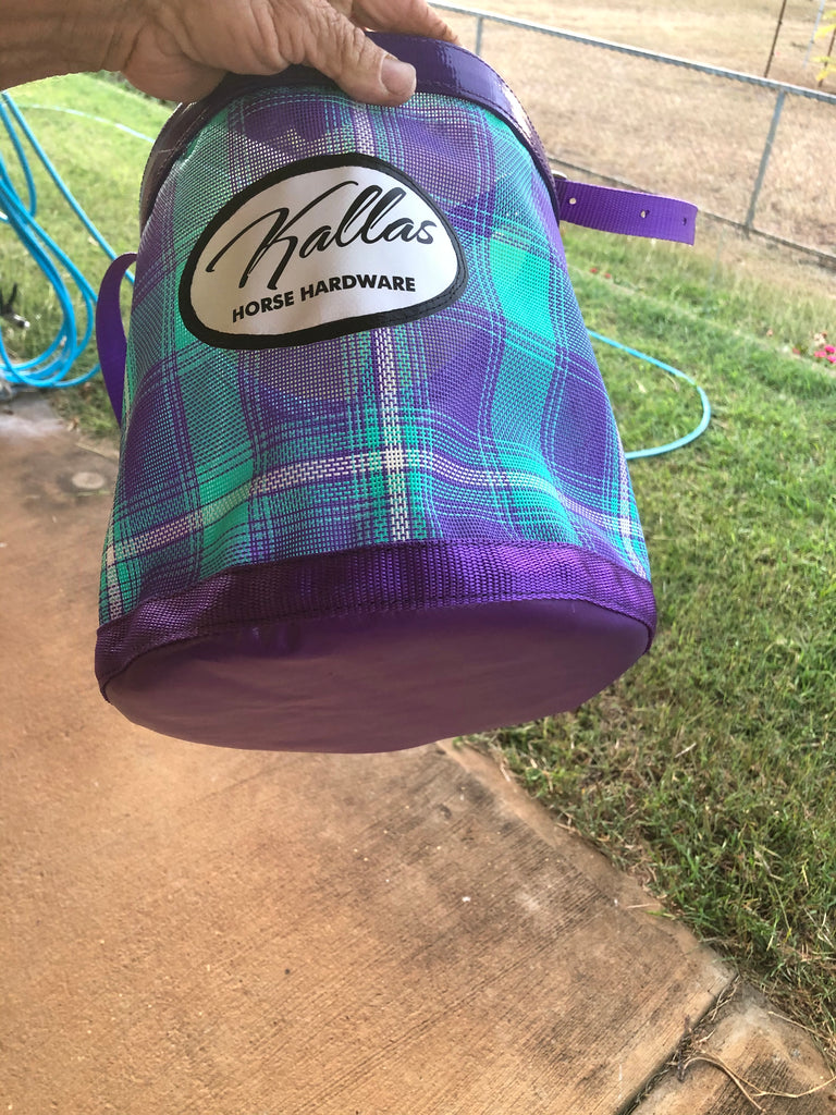 Mesh Nose Bag with PVC bottom – Kallas Horse Hardware